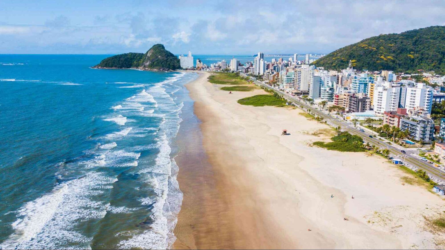 Praias do Paraná: Descubra 12 encantos escondidos do litoral!